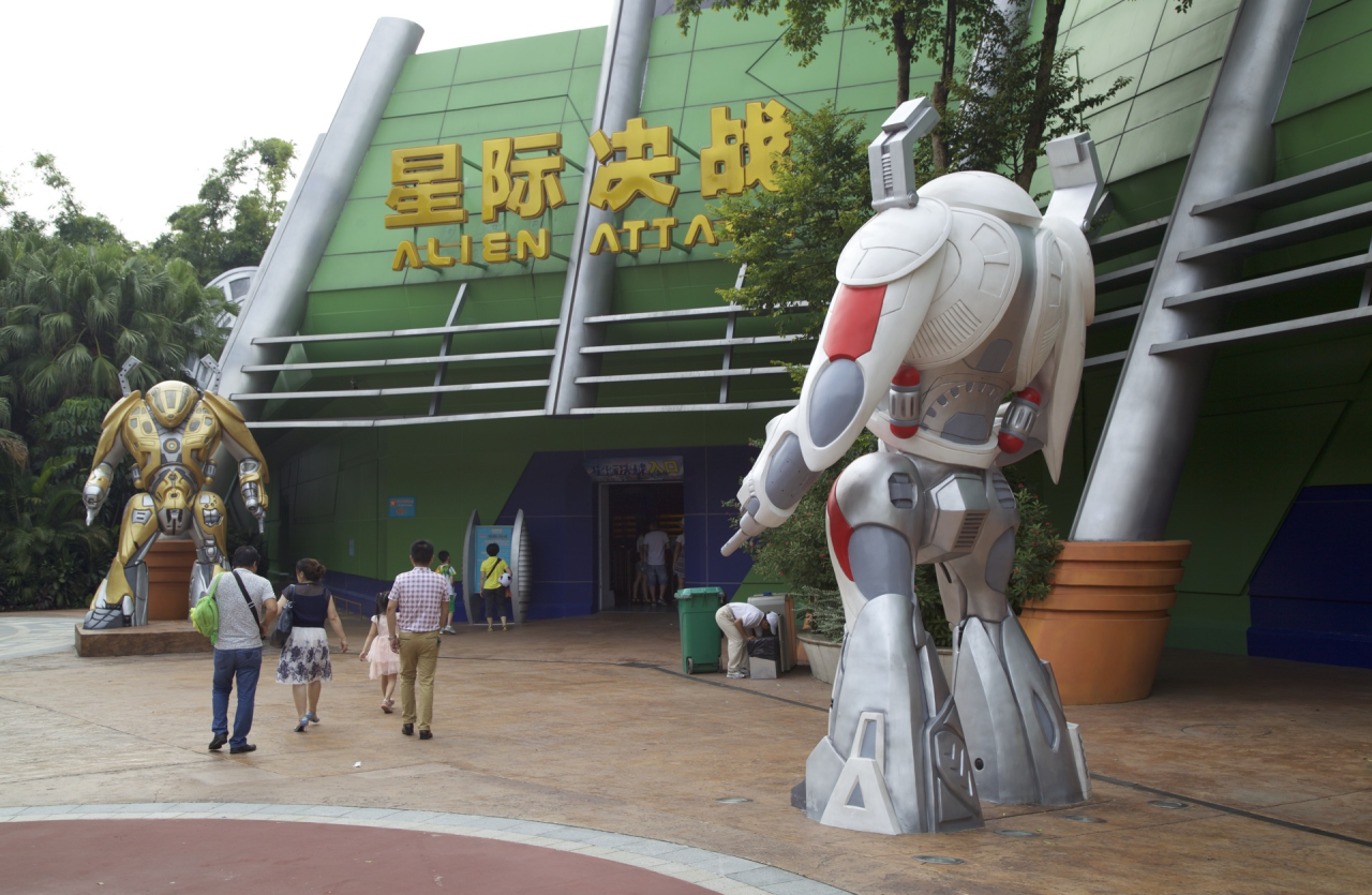 Alien Attack - Immersive Tram Ride - Chimelong Paradise | kraftwerk.at